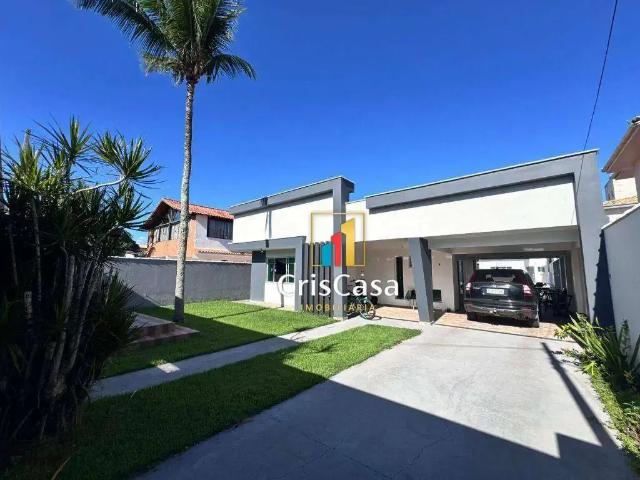 Casa / Sobrado para Locação em Rio das Ostras/RJ Costazul 4 Quartos