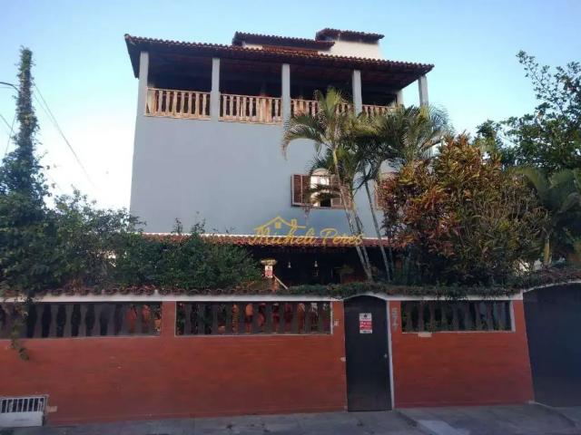 Casa / Sobrado para Locação em Rio das Ostras/RJ Costazul 6 Quartos