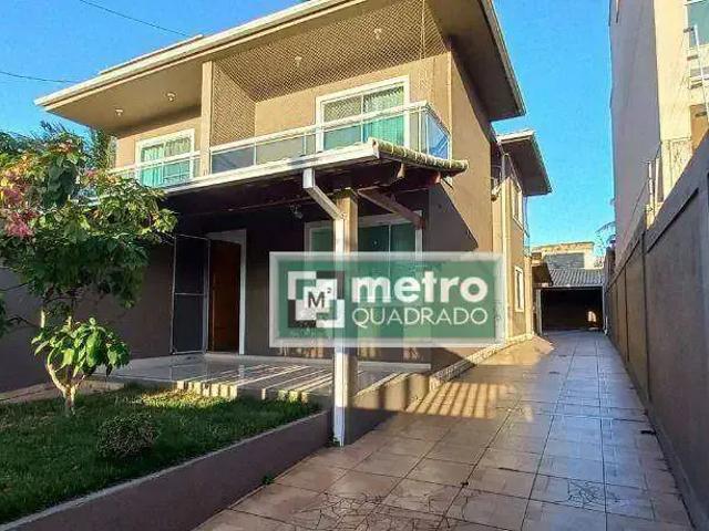 Casa / Sobrado para Locação em Rio das Ostras/RJ Costazul 3 Quartos