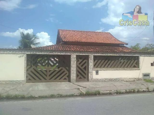 Casa / Sobrado para Locação em Rio das Ostras/RJ Extensão do Bosque 2 Quartos