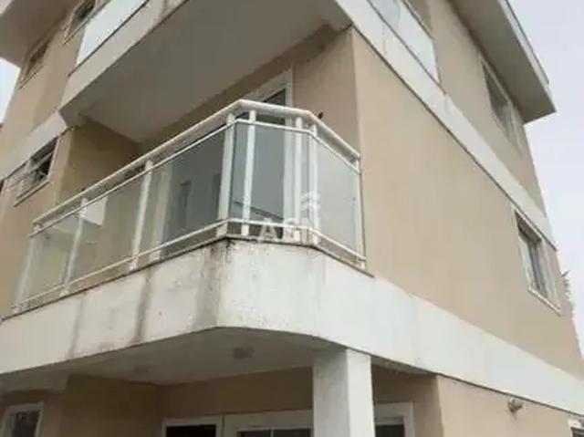 Casa / Sobrado para Locação em Rio das Ostras/RJ Recreio 3 Quartos