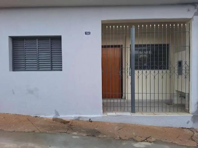 Casa / Sobrado para Locação em Rio das Pedras/SP Centro 2 Quartos