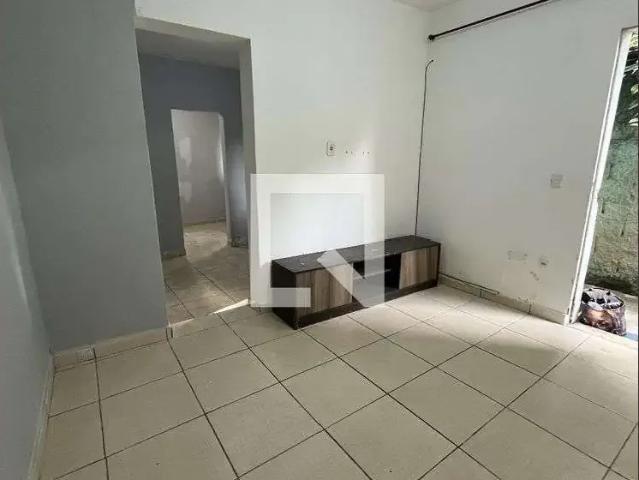 Casa / Sobrado para Locação em Rio de Janeiro/RJ Taquara 1 Quartos