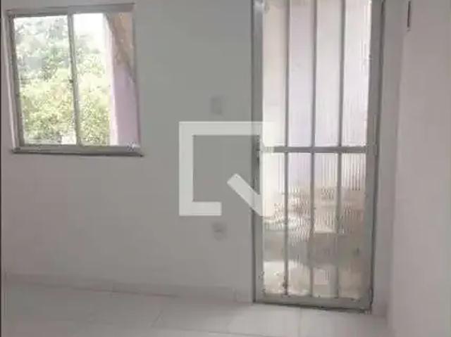 Casa / Sobrado para Locação em Rio de Janeiro/RJ Taquara 1 Quartos