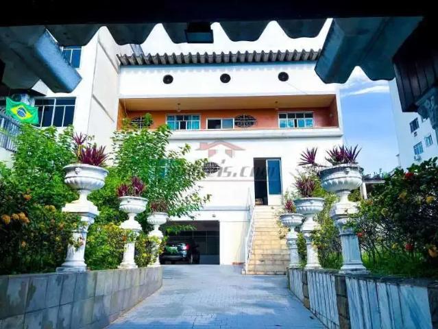Casa / Sobrado para Locação em Rio de Janeiro/RJ Taquara 4 Quartos