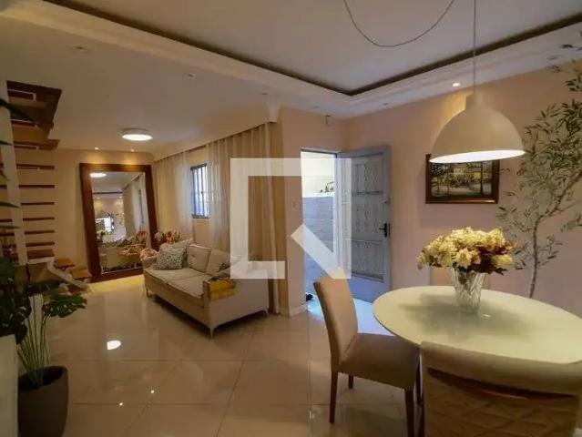Casa / Sobrado para Locação em Rio de Janeiro/RJ Tijuca 2 Quartos