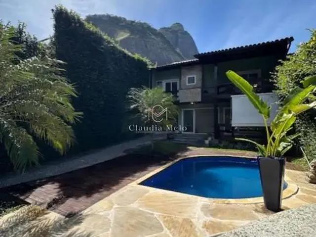 Casa / Sobrado para Locação em Rio de Janeiro/RJ Barra da Tijuca 3 Quartos