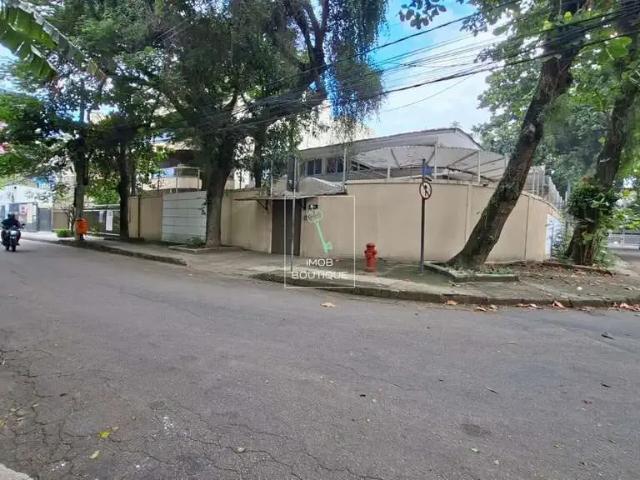 Casa / Sobrado para Locação em Rio de Janeiro/RJ Barra da Tijuca 18 Quartos