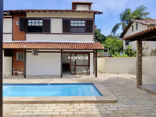 Casa / Sobrado para Locação em Rio de Janeiro/RJ Barra da Tijuca 4 Quartos