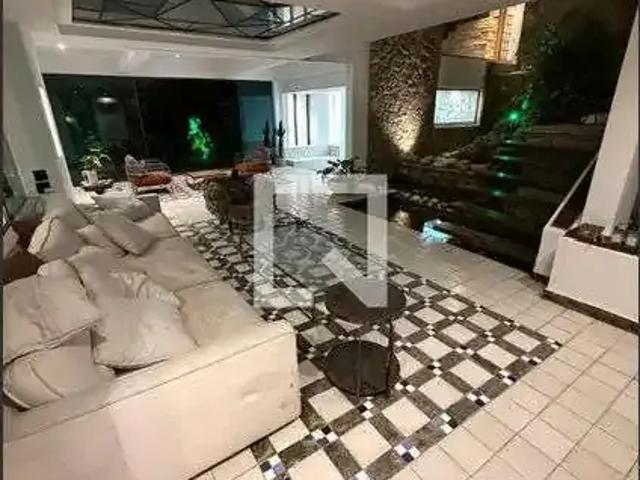 Casa / Sobrado para Locação em Rio de Janeiro/RJ Barra da Tijuca 5 Quartos