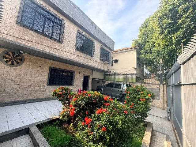 Casa / Sobrado para Locação em Rio de Janeiro/RJ Bonsucesso 3 Quartos