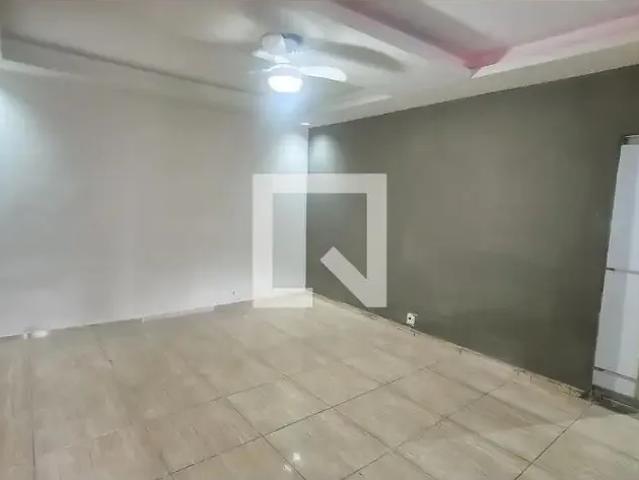 Casa / Sobrado para Locação em Rio de Janeiro/RJ Brás de Pina 1 Quartos
