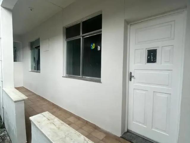 Casa / Sobrado para Locação em Rio de Janeiro/RJ Campinho 2 Quartos