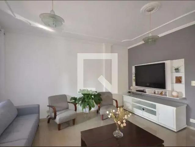 Casa / Sobrado para Locação em Rio de Janeiro/RJ Campinho 3 Quartos