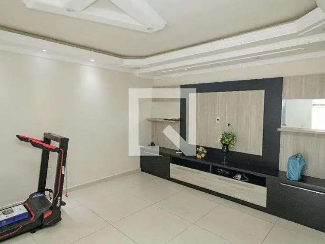 Casa / Sobrado para Locação em Rio de Janeiro/RJ Campo Grande 3 Quartos