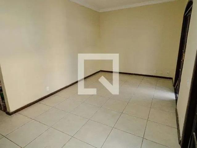 Casa / Sobrado para Locação em Rio de Janeiro/RJ Campo Grande 3 Quartos