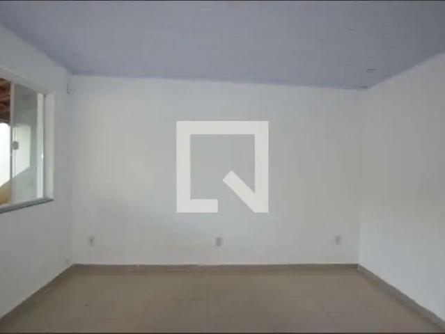 Casa / Sobrado para Locação em Rio de Janeiro/RJ Campo Grande 3 Quartos