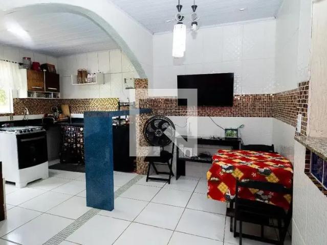 Casa / Sobrado para Locação em Rio de Janeiro/RJ Campo Grande 2 Quartos