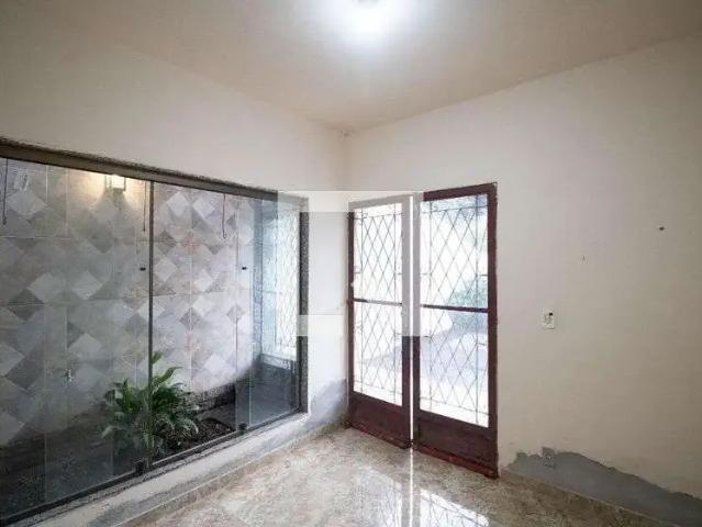 Casa / Sobrado para Locação em Rio de Janeiro/RJ Campo Grande 2 Quartos