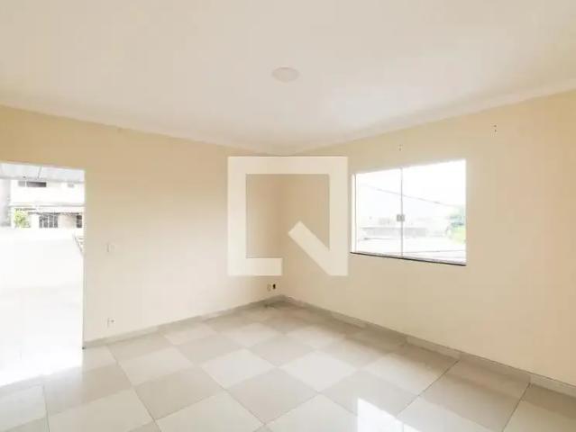 Casa / Sobrado para Locação em Rio de Janeiro/RJ Campo Grande 2 Quartos