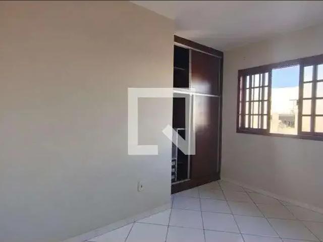 Casa / Sobrado para Locação em Rio de Janeiro/RJ Campo Grande 2 Quartos