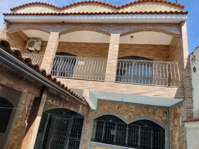 Casa / Sobrado para Locação em Rio de Janeiro/RJ Campo Grande 4 Quartos