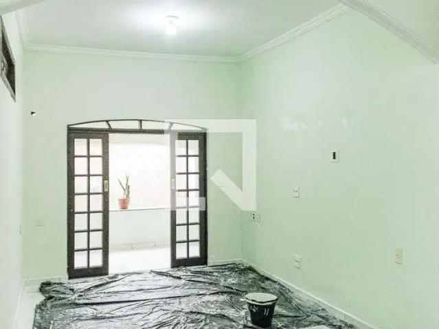 Casa / Sobrado para Locação em Rio de Janeiro/RJ Campo Grande 4 Quartos