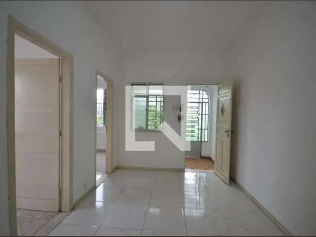 Casa / Sobrado para Locação em Rio de Janeiro/RJ Cascadura 3 Quartos