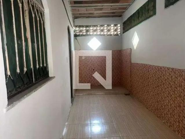 Casa / Sobrado para Locação em Rio de Janeiro/RJ Curicica 2 Quartos