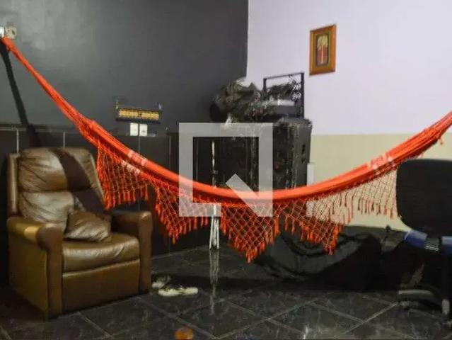 Casa / Sobrado para Locação em Rio de Janeiro/RJ Curicica 2 Quartos