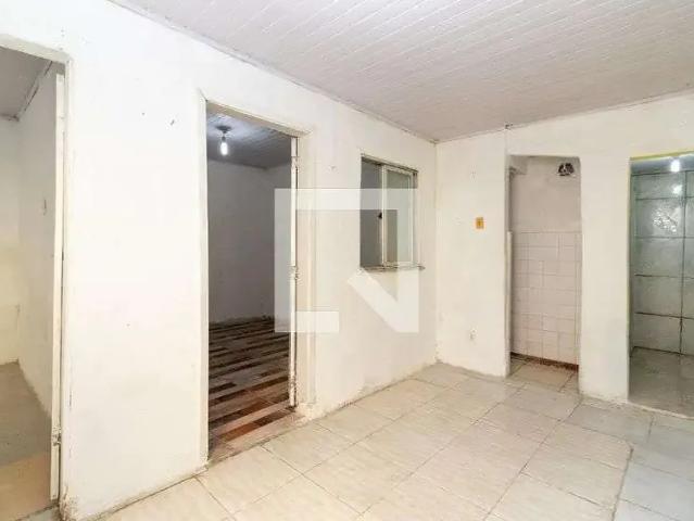 Casa / Sobrado para Locação em Rio de Janeiro/RJ Deodoro 2 Quartos