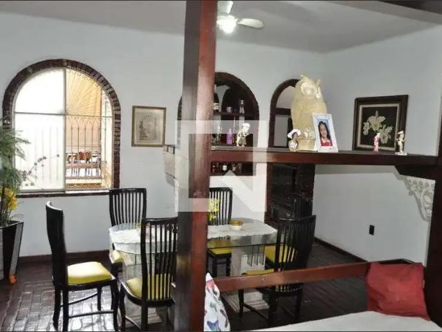 Casa / Sobrado para Locação em Rio de Janeiro/RJ Engenho Novo 4 Quartos