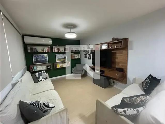 Casa / Sobrado para Locação em Rio de Janeiro/RJ Engenho de Dentro 4 Quartos