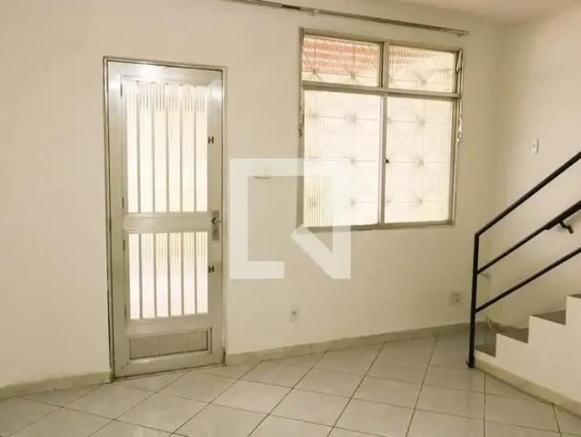 Casa / Sobrado para Locação em Rio de Janeiro/RJ Engenho de Dentro 2 Quartos