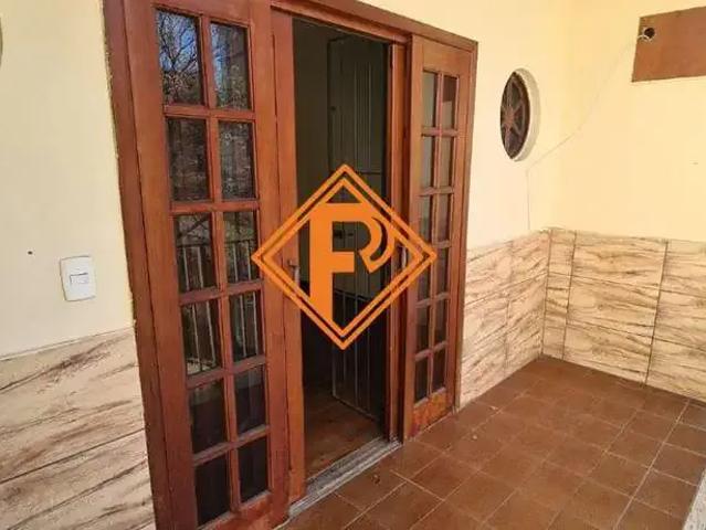 Casa / Sobrado para Locação em Rio de Janeiro/RJ Engenho de Dentro 2 Quartos