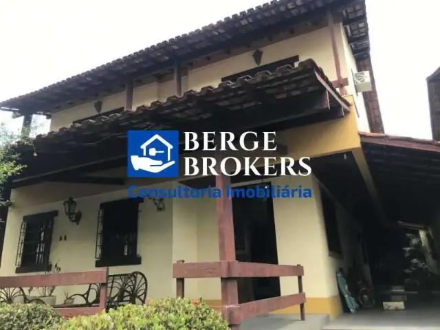 Casa / Sobrado para Locação em Rio de Janeiro/RJ Freguesia Jacarepaguá 5 Quartos