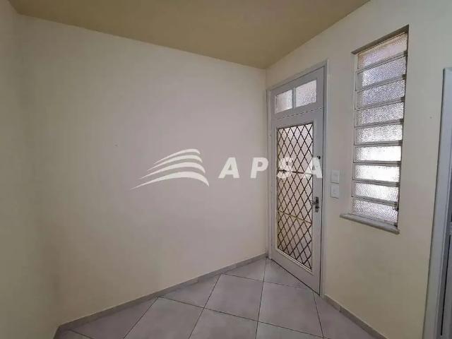 Casa / Sobrado para Locação em Rio de Janeiro/RJ Grajaú 1 Quartos