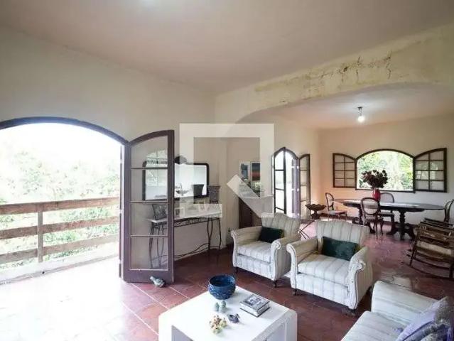 Casa / Sobrado para Locação em Rio de Janeiro/RJ Guaratiba 4 Quartos