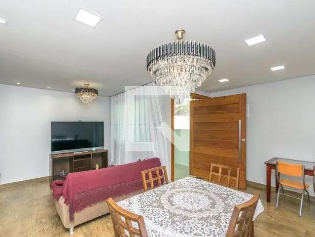 Casa / Sobrado para Locação em Rio de Janeiro/RJ Irajá 4 Quartos
