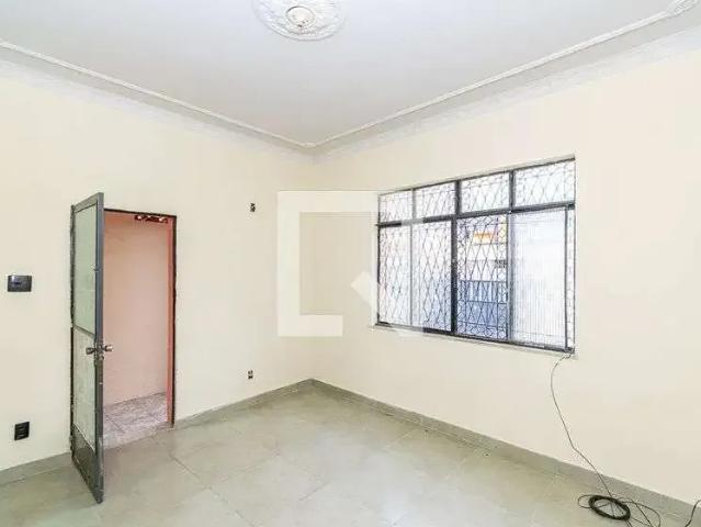 Casa / Sobrado para Locação em Rio de Janeiro/RJ Irajá 1 Quartos
