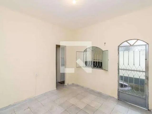 Casa / Sobrado para Locação em Rio de Janeiro/RJ Irajá 1 Quartos