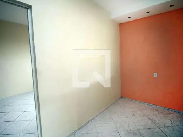 Casa / Sobrado para Locação em Rio de Janeiro/RJ Irajá 1 Quartos