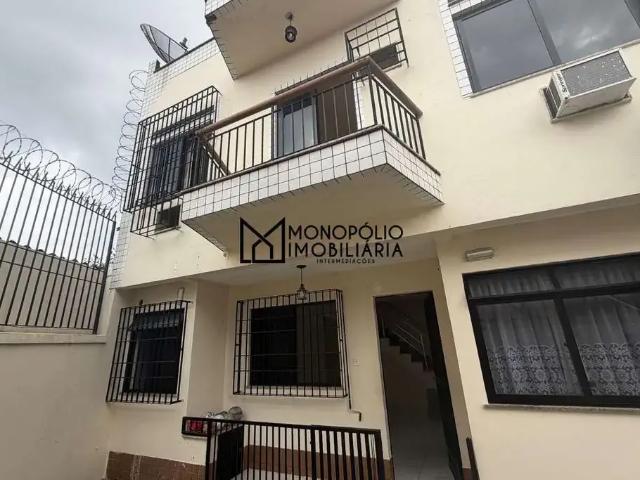 Casa / Sobrado para Locação em Rio de Janeiro/RJ Irajá 2 Quartos
