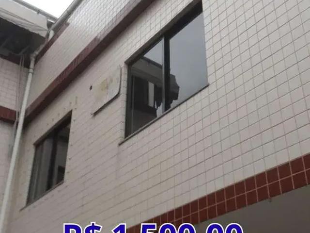Casa / Sobrado para Locação em Rio de Janeiro/RJ Irajá 2 Quartos