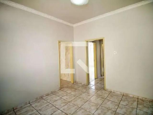 Casa / Sobrado para Locação em Rio de Janeiro/RJ Irajá 2 Quartos