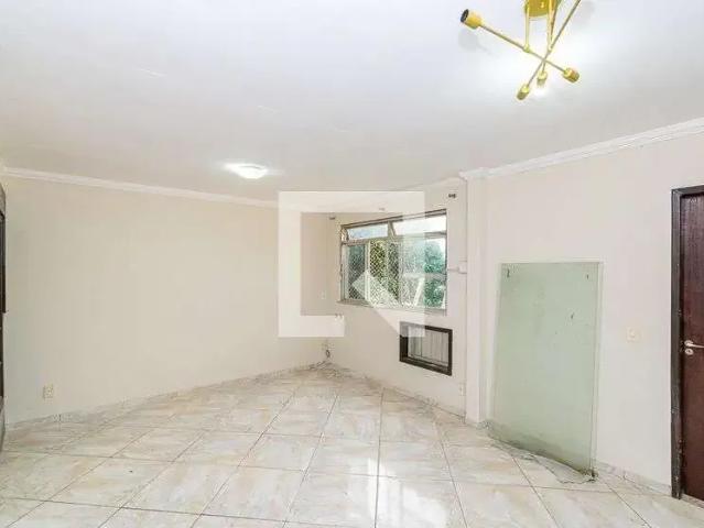 Casa / Sobrado para Locação em Rio de Janeiro/RJ Irajá 2 Quartos