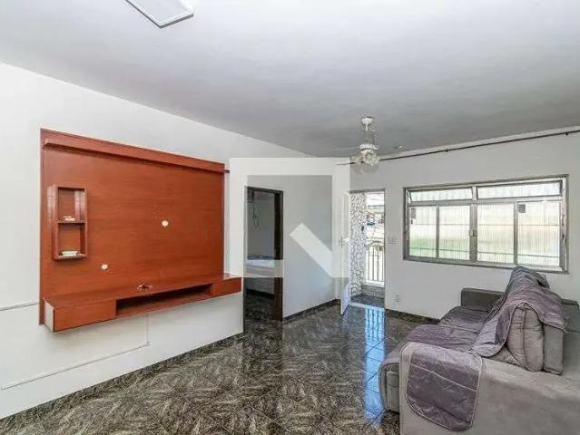 Casa / Sobrado para Locação em Rio de Janeiro/RJ Irajá 3 Quartos