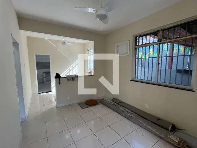 Casa / Sobrado para Locação em Rio de Janeiro/RJ Jardim Carioca 2 Quartos