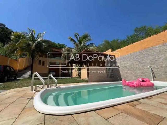 Casa / Sobrado para Locação em Rio de Janeiro/RJ Jardim Sulacap 2 Quartos