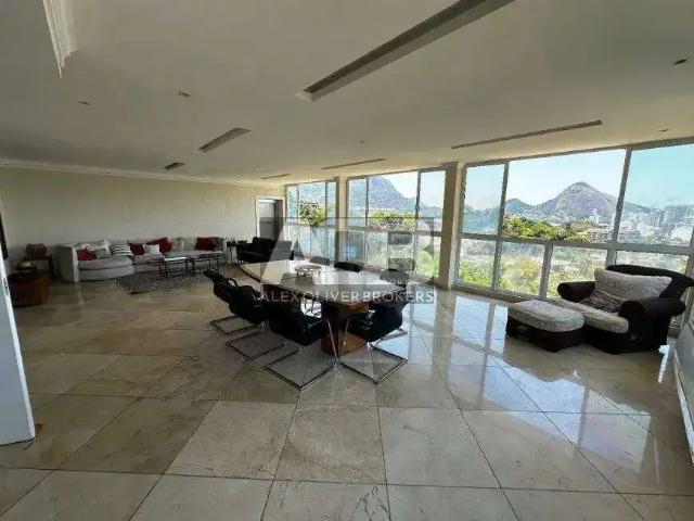 Casa / Sobrado para Locação em Rio de Janeiro/RJ Leblon 5 Quartos
